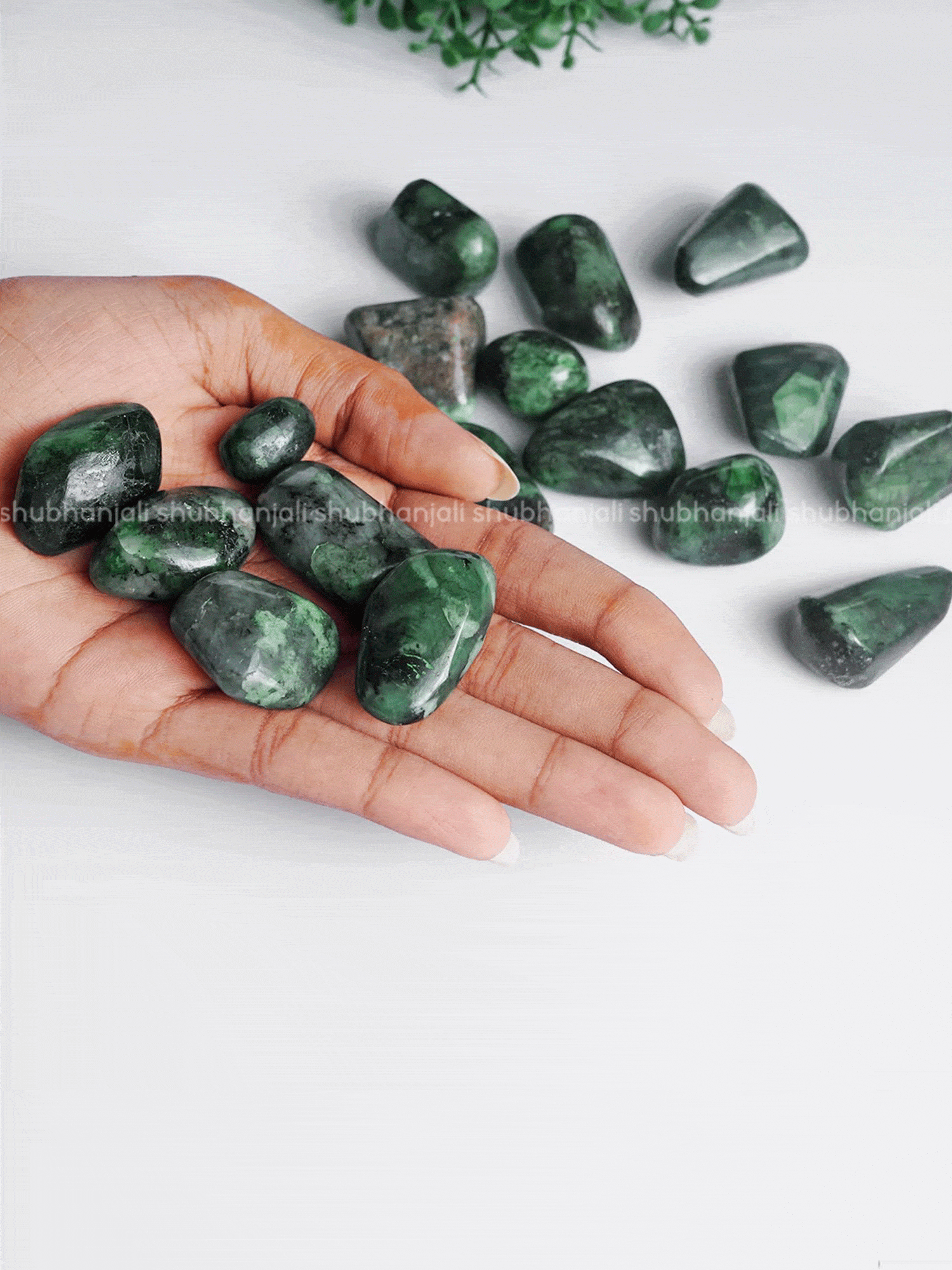 Tumble Stones | Buy Online Natural Emerald Crystal Tumble Stone - Shubhanjali