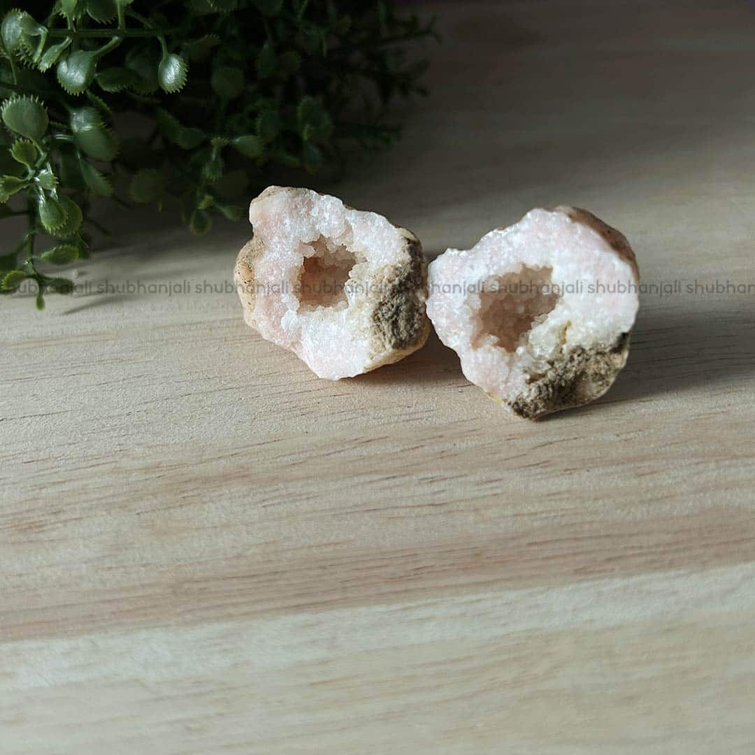 Clear Quartz Opening Geodes | Shubhanjali | Care for Your Mind, Body ...